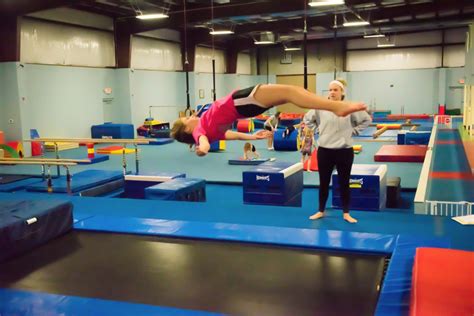 Tumbling For Cheerleaders Classes Louisville Gymnastics