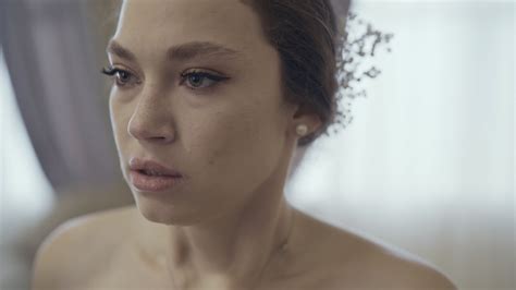 Lcv Lütfen Cevap Veriniz Film Eleştirisi Ve Yorumlar Ortakoltuk