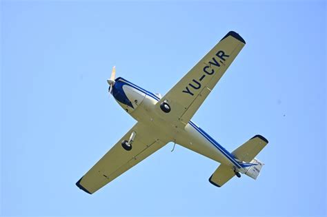 Foto In Video Krstni Polet Zadnjega Modela Letala Libis 180 Vestnik Si