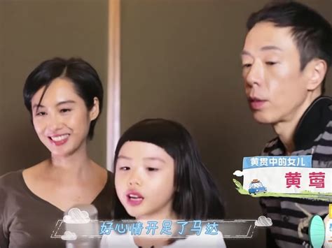 【星二代】朱茵黃貫中8歲女黃鶯輪廓變美，網民：媽媽基因沒浪費