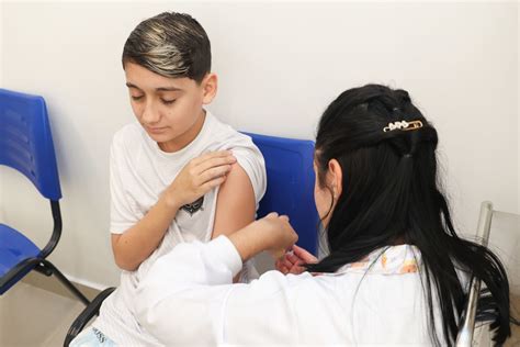 Dengue E Covid 19 Vacinas Estão Disponíveis Nas Ubss E Clínicas Da