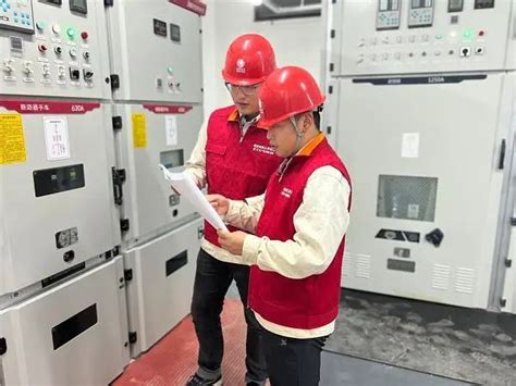 长兴岛变电站一次性送电成功，轨交崇明线大盾构穿越长江有了强效保障澎湃号·政务澎湃新闻 The Paper