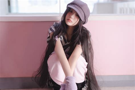 Watch Illit Sings Do The Dance In Quirky And Cute Comeback Mv Soompi