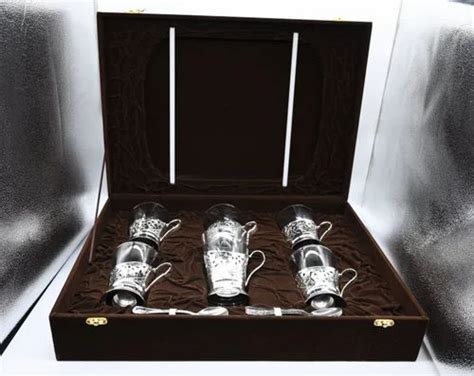 Glass Silver Plating Cup Set Capacity 250ml Size 6 Inch Height At