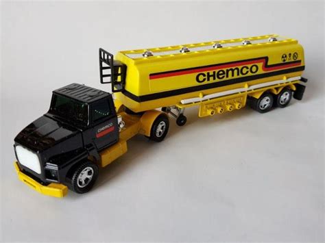 Matchbox Super Kings K 1618 Ford Articulated Petrol Tanker Chemco Aukro