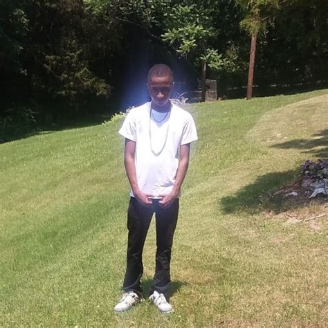 Stream Dametris Pass Music Listen To Songs Albums Playlists For