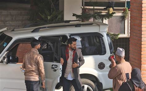 रवि लामिछाने काठमाडौँ जिल्ला अदालतमा उपस्थित