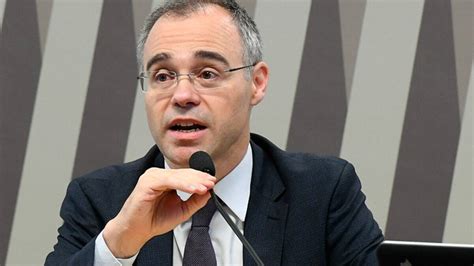Alcolumbre marca sabatina de André Mendonça para quarta feira Política iG