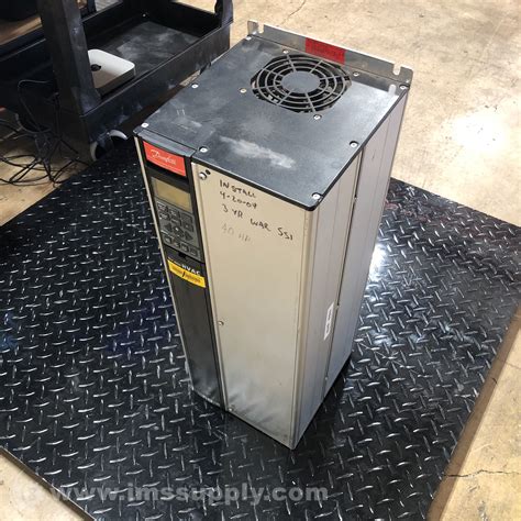 Danfoss 175z7369 Vlt 6042 Ac Drive 40hp 3ph W Keypad Ims Supply