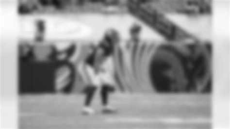 Photos Lb Devante Downs