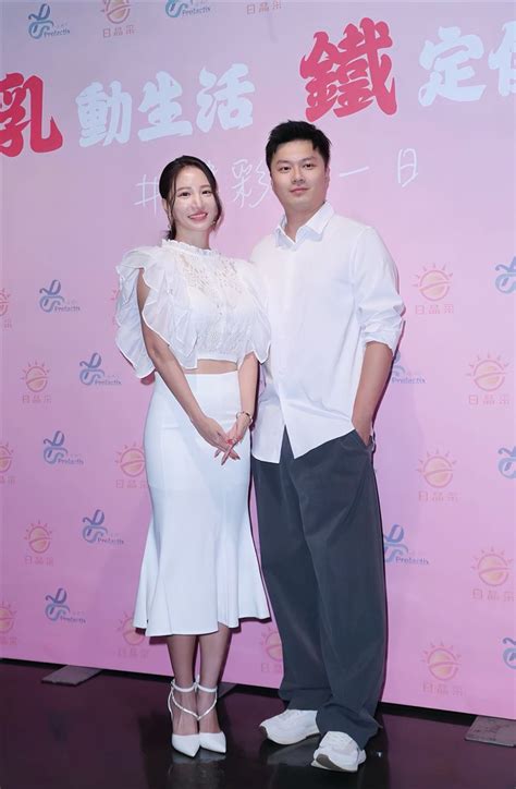 首公開合體鮮肉男友！林采緹現身宣布「超狂喜訊」 再婚進度全說了 娛樂星聞