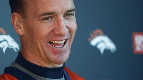 Super Bowl 50 Peyton Manning Wont Discuss Retirement Plans