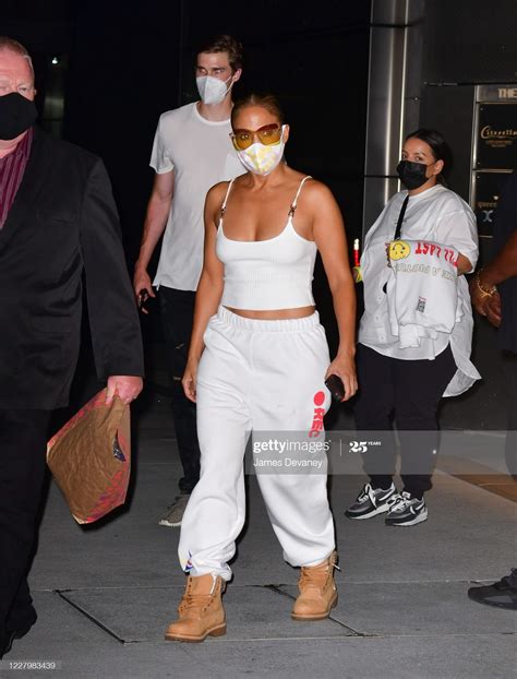 Jennifer Lopez Looks Sexy Even In A Sporty Look 15 Photos Fappeningtime