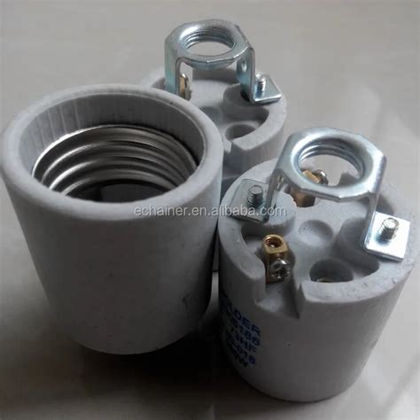 E26 E27 에디슨 전구 램프 기초를 위한 나사 맨끝을 가진 세라믹 램프 홀더 전등 소켓 Buy E27 세라믹 램프 홀더e27 세라믹 램프 소켓 E26 E27 램프