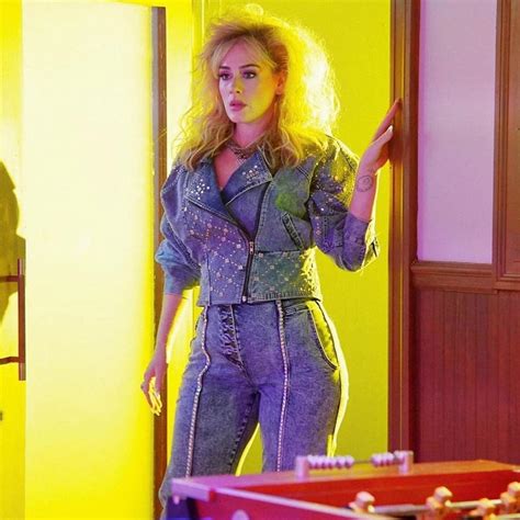 🎀💜👑queen Adele👑💜🎀 Your Fashion Guru