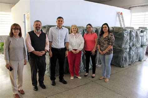 Escolas Municipais Recebem Investimento De Quase R 900 Mil Em
