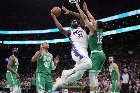 ゴール下でシュートに持ち込む76ersのエンビード（ap） ― スポニチ Sponichi Annex スポーツ