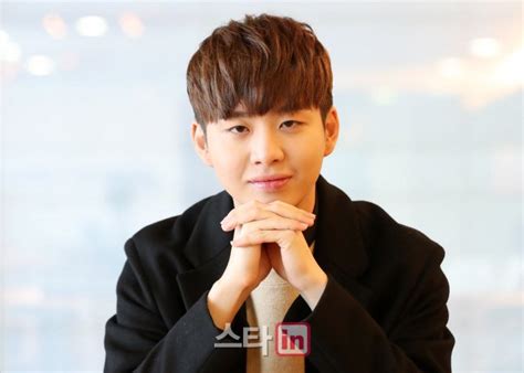 Shin Dong Woo Picture 신동우 Hancinema