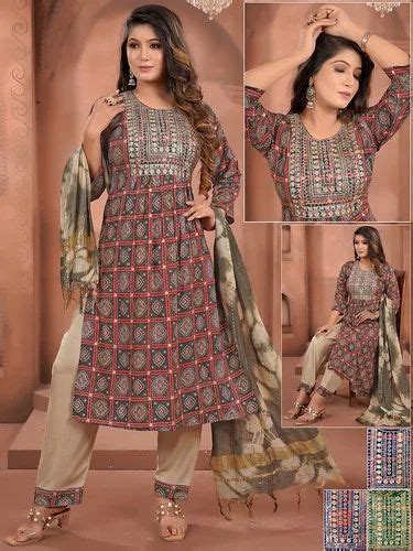 Rayon Nyra Cut Kurti Pant Set Hand Wash 100 Gsm At Rs 460set In