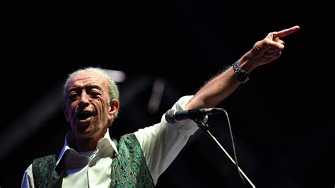 Ünlü Sanatçı Edip Akbayram Uyandırıldı Kronos Haber