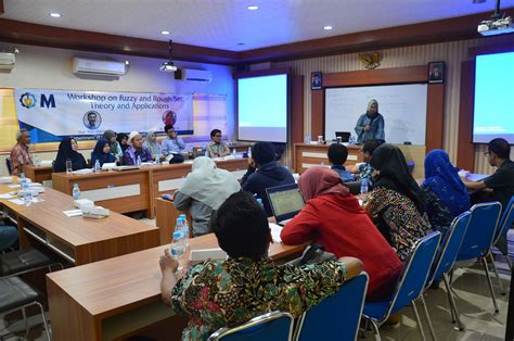 Workshop Fuzzy And Rough Set Theory And Applications Departemen