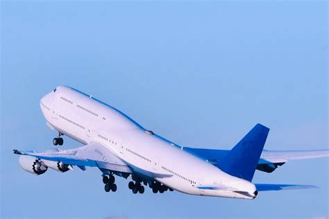 旅行業界とは？どんな職種があるのか解説 キャリアクイーン