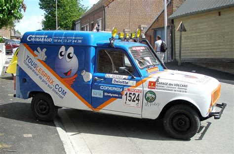 Renault 4 F4 4 L Fourgonnette Classic Delivery Cars French Wallpapers Hd Desktop And