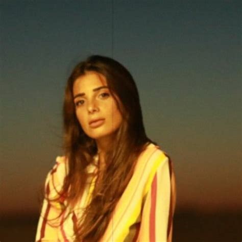 Stream Rola Azar Aatik Eyouni رلى عازر أعطيك عيوني By Laila