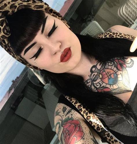 Pin By Lili Rodrigues On ♡ Hair And Makeup♡ Rockabilly Makeup