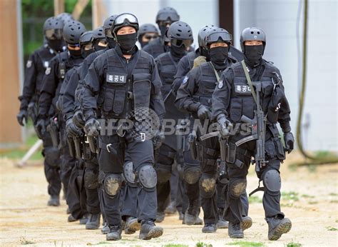 韓国海洋警察庁、特殊部隊の対テロ訓練を公開 写真8枚 国際ニュース：afpbb News