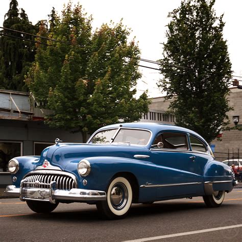 1948 Buick Roadmaster Sedanet