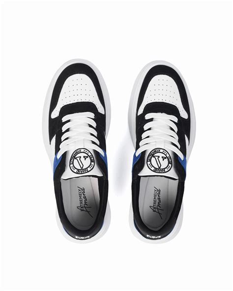 Cách Chọn Và Thiết Kế Logo Sneaker độc đáo Và Thu Hút Người Xem