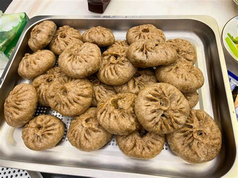【皮薄馅儿大的粉丝肉末包子（馅料做法）图片】不爱吃胡萝卜的小白兔兔下厨房