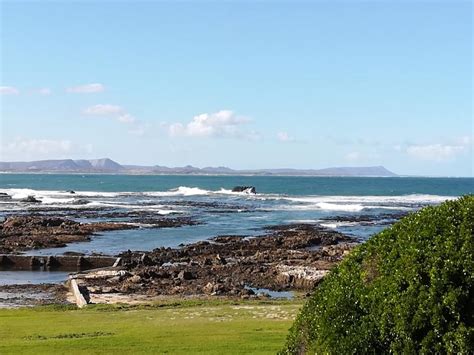 Kleinbaai Tidal Pool Gansbaai Beaches Xplorio™