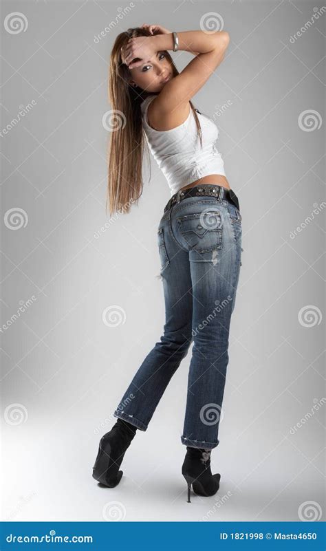 Mujer Atractiva En Estudio Imagen Imagen