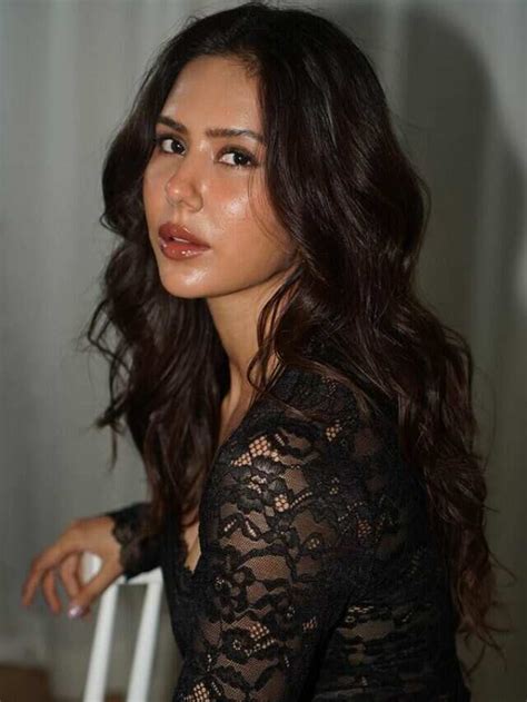 Sonam Bajwa Lets Get ‘black To The Basics Ottplay