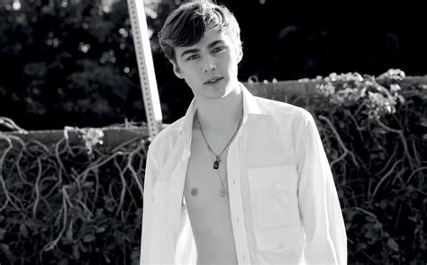 Thestarscomeouttoplay Miles Heizer Shirtless And Barefoot