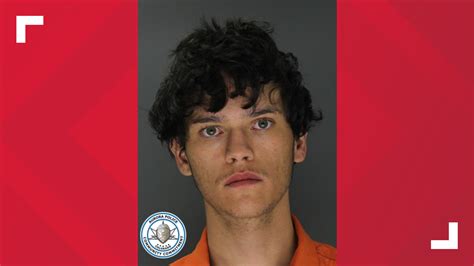 Padre Se Prepara Para Sentencia De Hijo Quien Se Declaró Culpable De