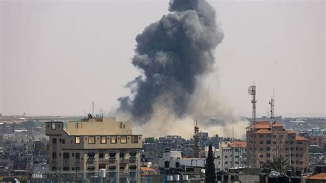 Israel Disparan Cientos De Cohetes Desde Gaza