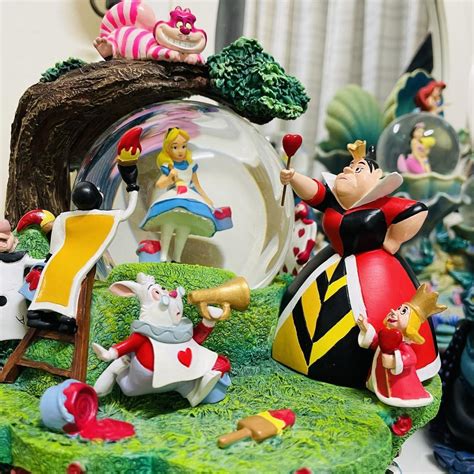 Disney Art Piece 디즈니스노우글로브스노우볼이상한나라의앨리스 On Bunjang Global Site
