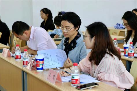 唯美共融入党答辩答初心之问启入党征程 浙江中医药大学人文与管理学院