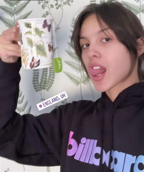 Mmmm That Tongue… Scrolller