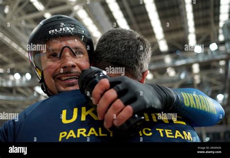 Ukraines Yehor Dementyev Celebrates Winning Gold In The Mens C5