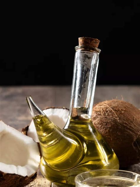 How To Apply Coconut Oil In Hair For Maximum Benefits Singhsamrath