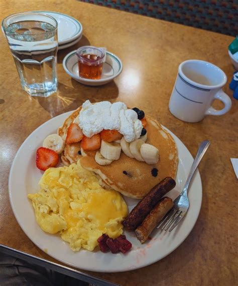 A Must Try Classic Breakfast Experience You Cant Miss In Redmond Wa