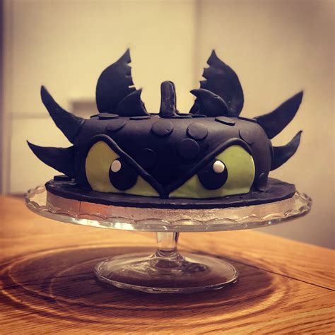 How To Toothless Birthday Cake Tutorial Artofit