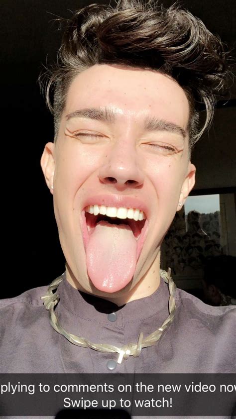 Pin By Itzsynee♡ On Sister James Charles Charles James James