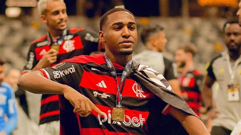 Dirigentes Do Cska Viajam Ao Brasil Para Negociar Com Lorran Do