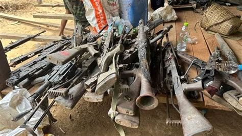 ကြာအင်းဆိပ်ကြီးက စစ်စခန်း သိမ်းပိုက်ခံရ၊ မြိုင်တွင် ပျူရွာ ဗုံးကြဲခံရ