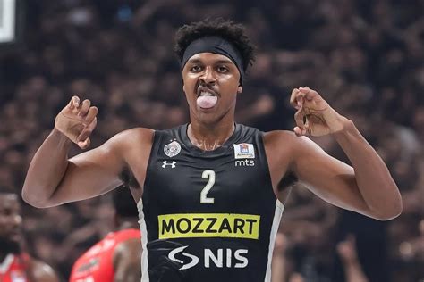 Kakav Ispad U Tv Prenosu Ledej Promenio Izgled Pa Izdominirao Protiv Švajcarske Ime Sledećeg